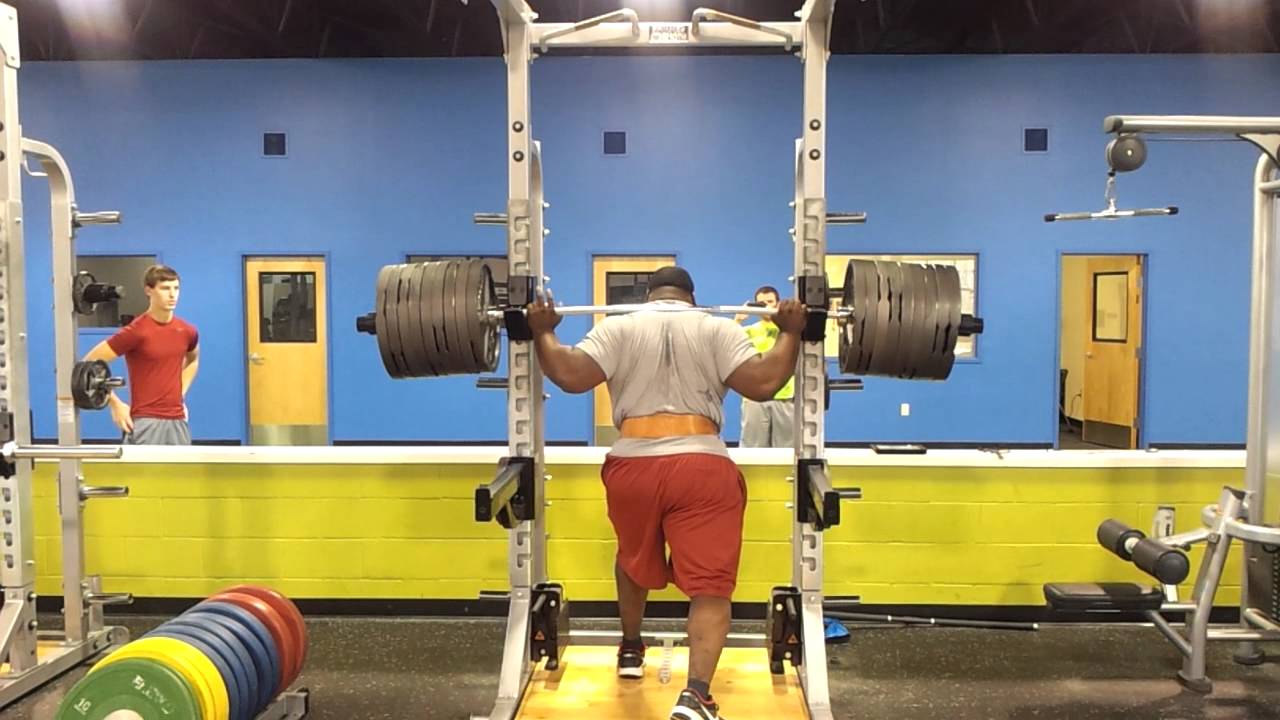 Ray Williams (855 lbs) - YouTube
