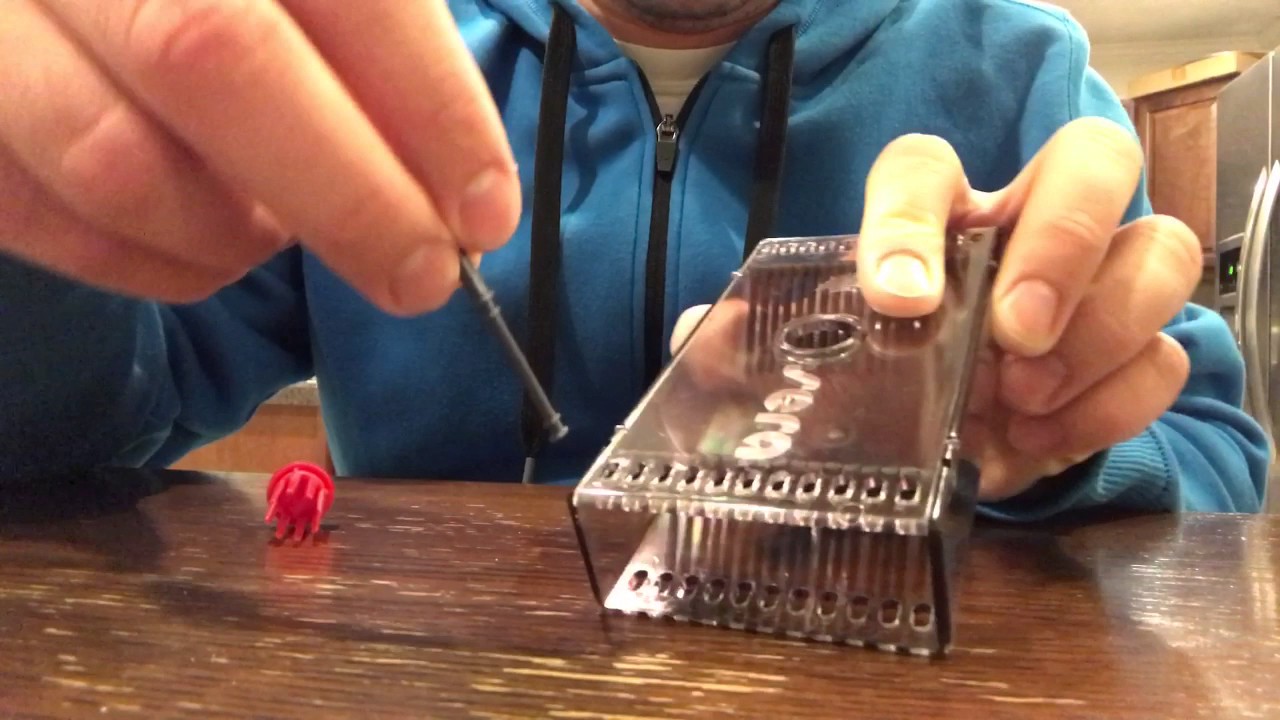 Review of the Sera Snail Trap - YouTube