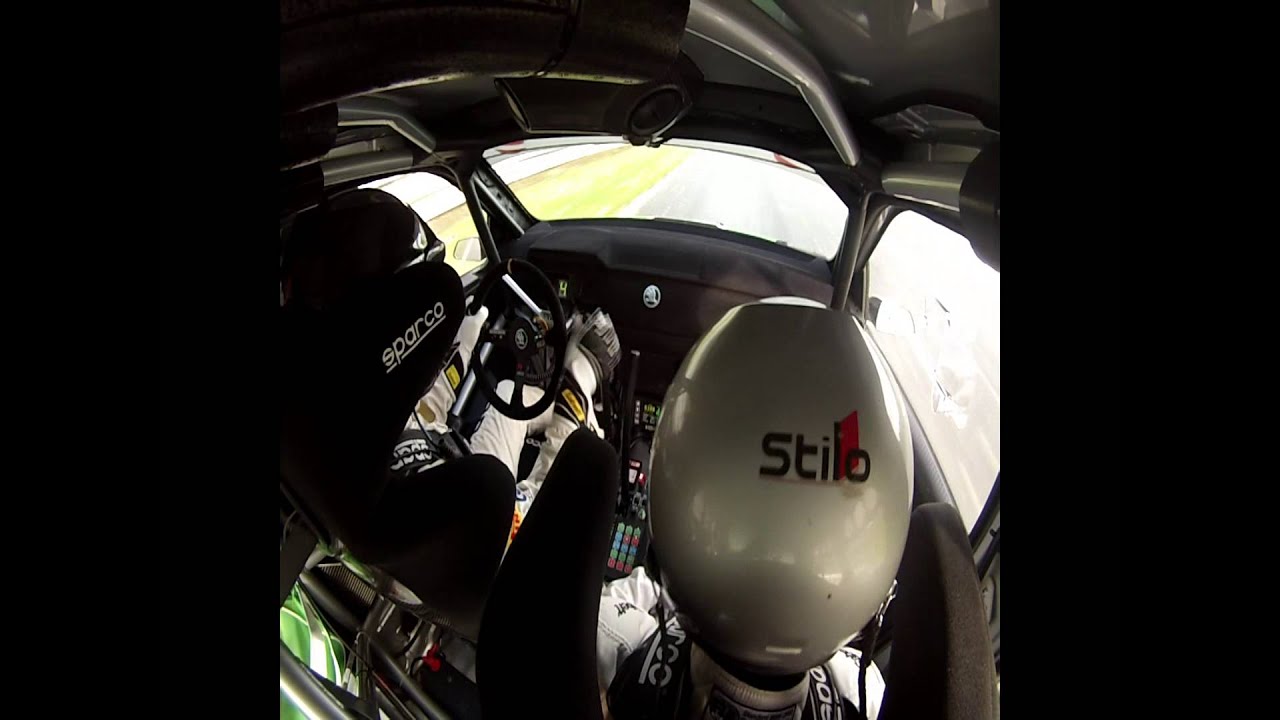 Simpsons SKODA Motorsport Fabia R5 at Oulton Park SS3 - YouTube