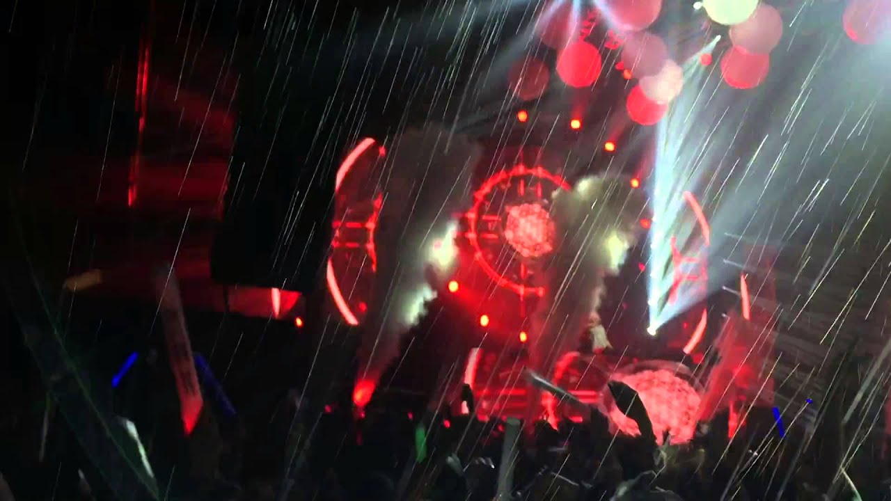 The Chainsmokers Full Live Set @97.1 Amp Radio Amplify 2016 - YouTube