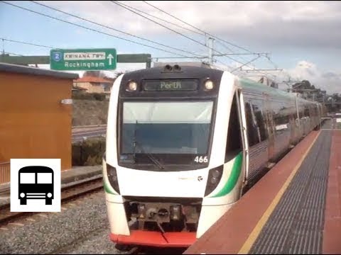 Transperth Trains B-Series EMU (Batch One) - Arriving Canning Bridge ...