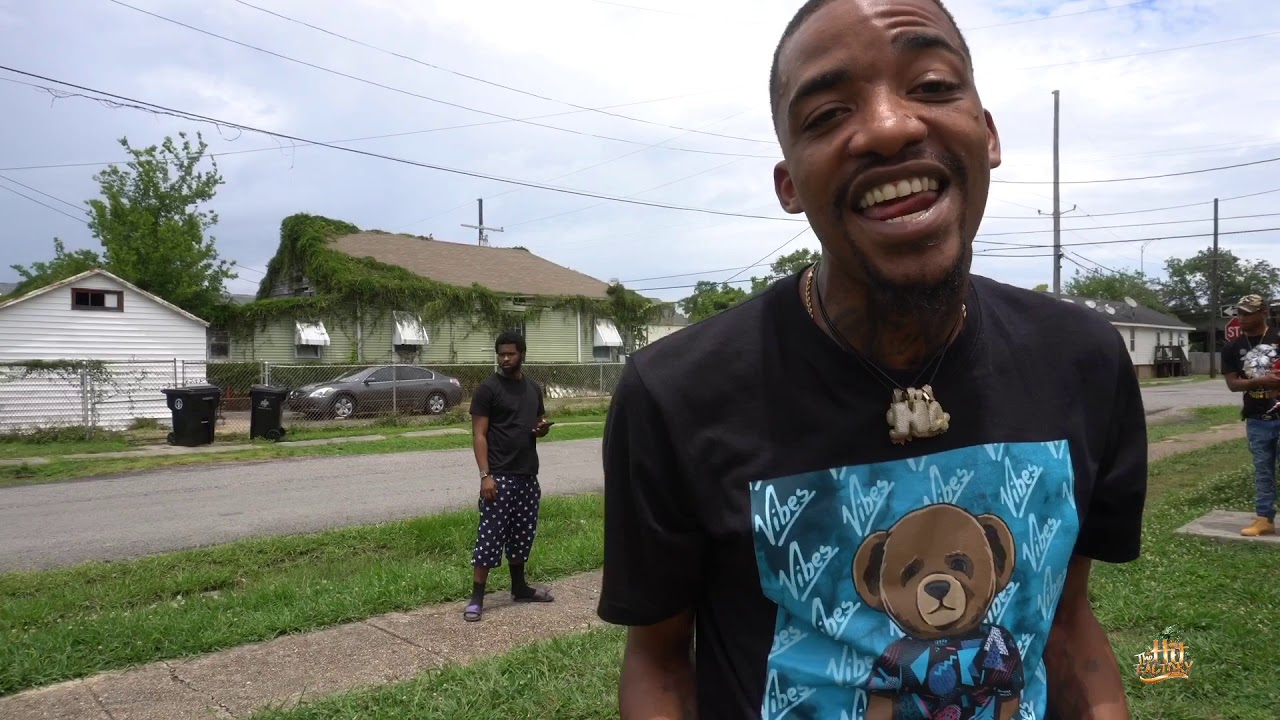 J9G - Give It Here - YouTube