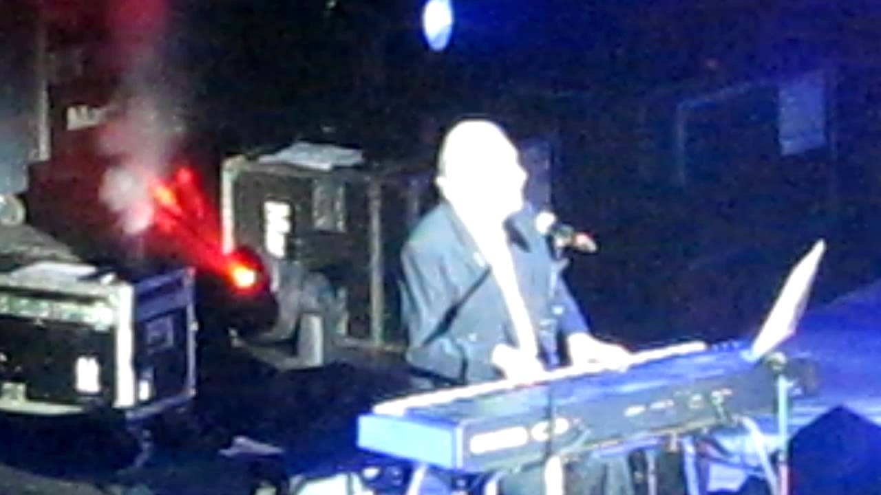 Douglas Adams' Front Room Band - "A Whiter Shade of Pale" - YouTube