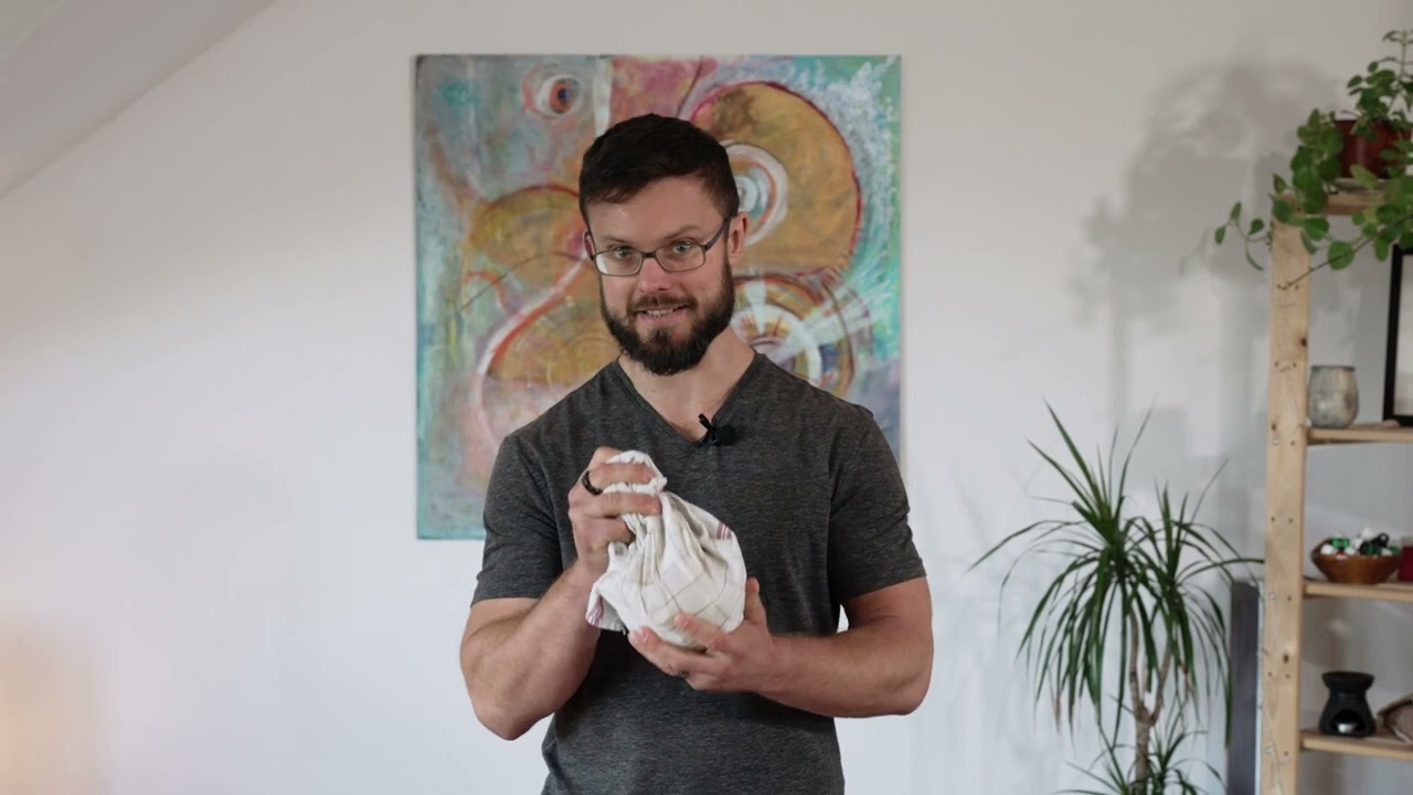 Příprava ledového kyblíku - Libor Mattuš, autor knihy Chladová terapie ...