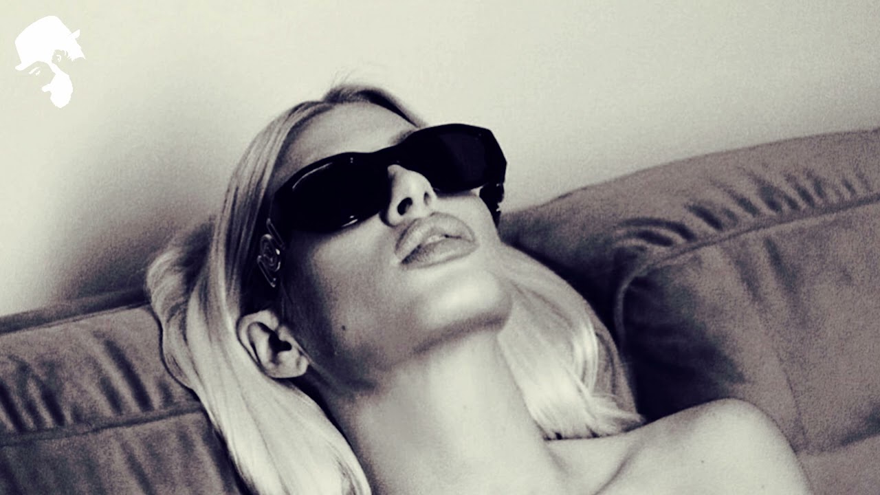 Atmospheric & Sensual Vibes - Deep House Mix by Gentleman - YouTube