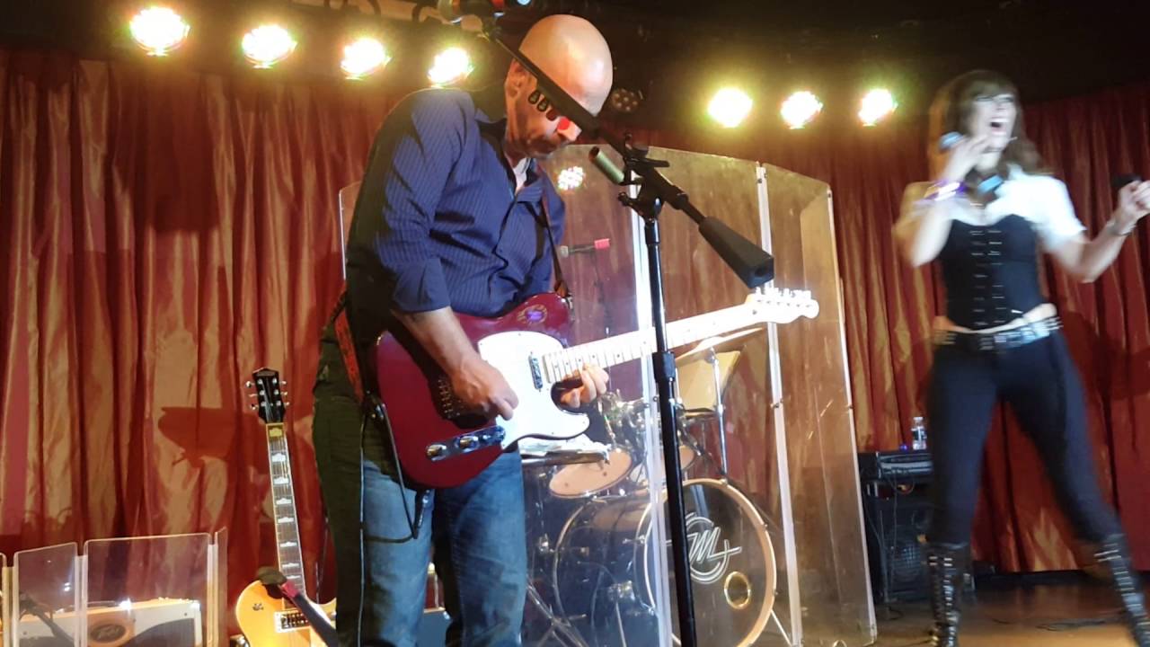 Sherrie Gold & The Over drive Band live in Detroit - YouTube