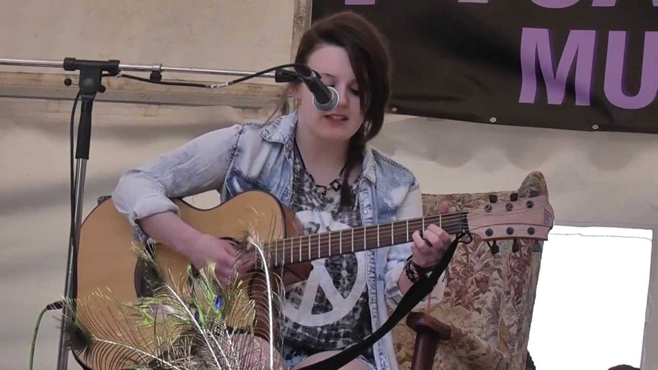 Laura Foster-Devaney - YouTube