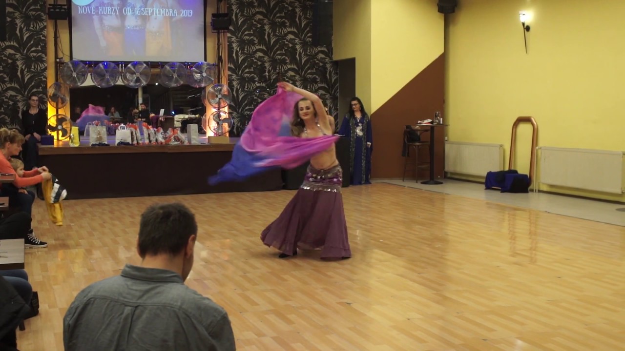 Samiyah belly dance - Aladdin. Brušné tance - YouTube