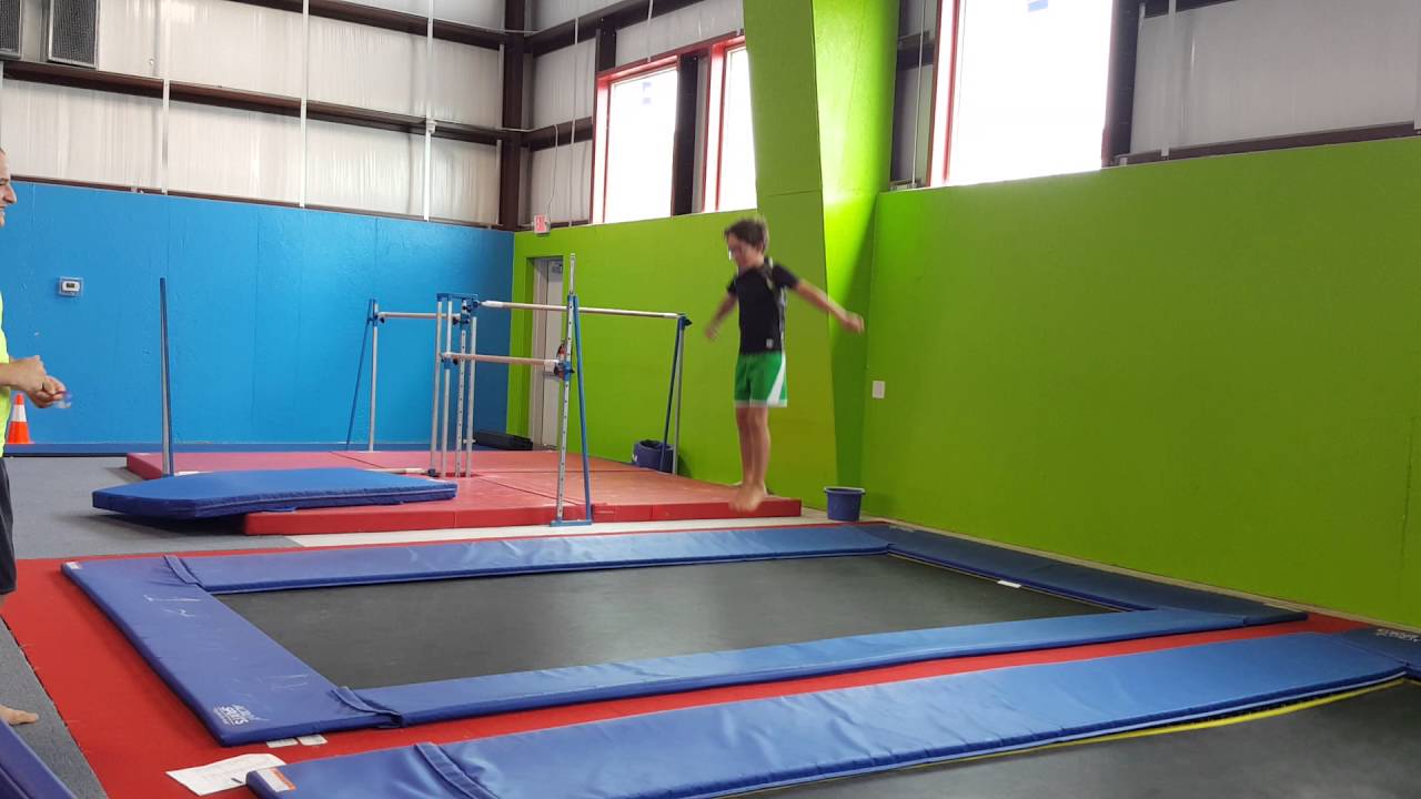 Sam Trampoline Class 1 - August 2016 - YouTube