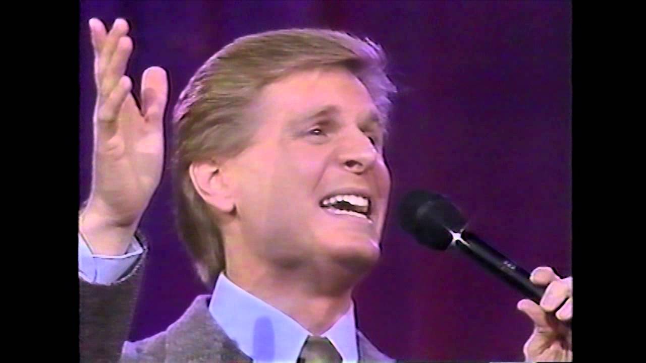 Honor the Lord - Steve Green - Live - YouTube