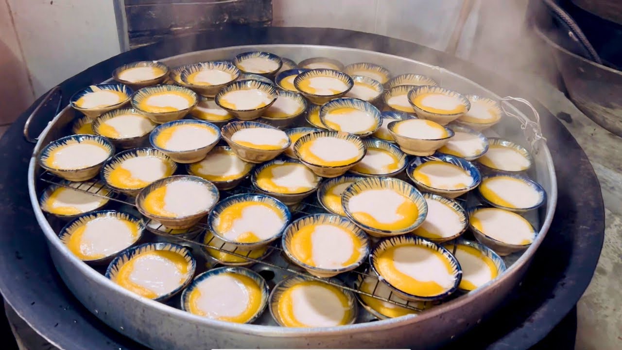 Grandma Steamed Rice Cake In Siem Reap, Cambodia - YouTube