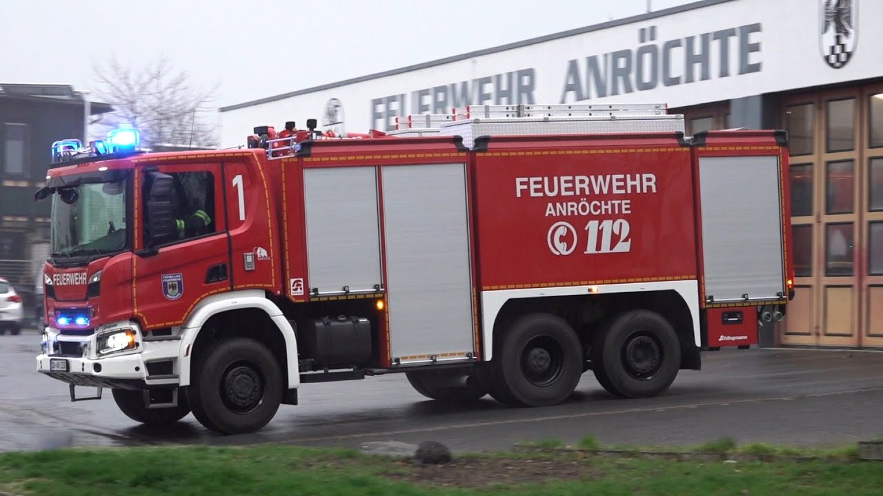 [GTLF 8000!] Feuerwehr Anröchte rückt zum Verkehrsunfall aus - YouTube