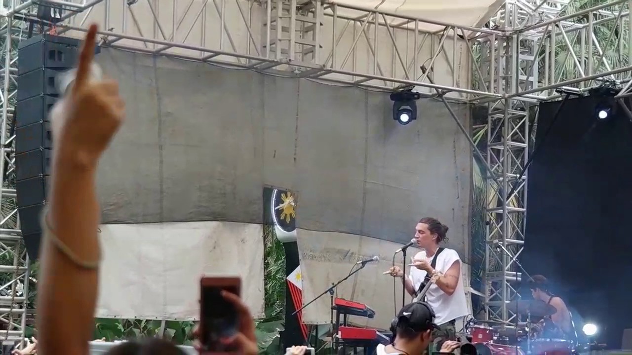 ILYSB - LANY live in Manila (Greenbelt) - YouTube