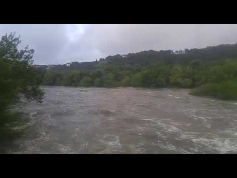Random River😱 - YouTube