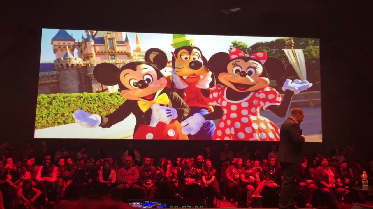 Palestra na Expo Disney 2017 do Vice Presidente do Animal Kingdom ...