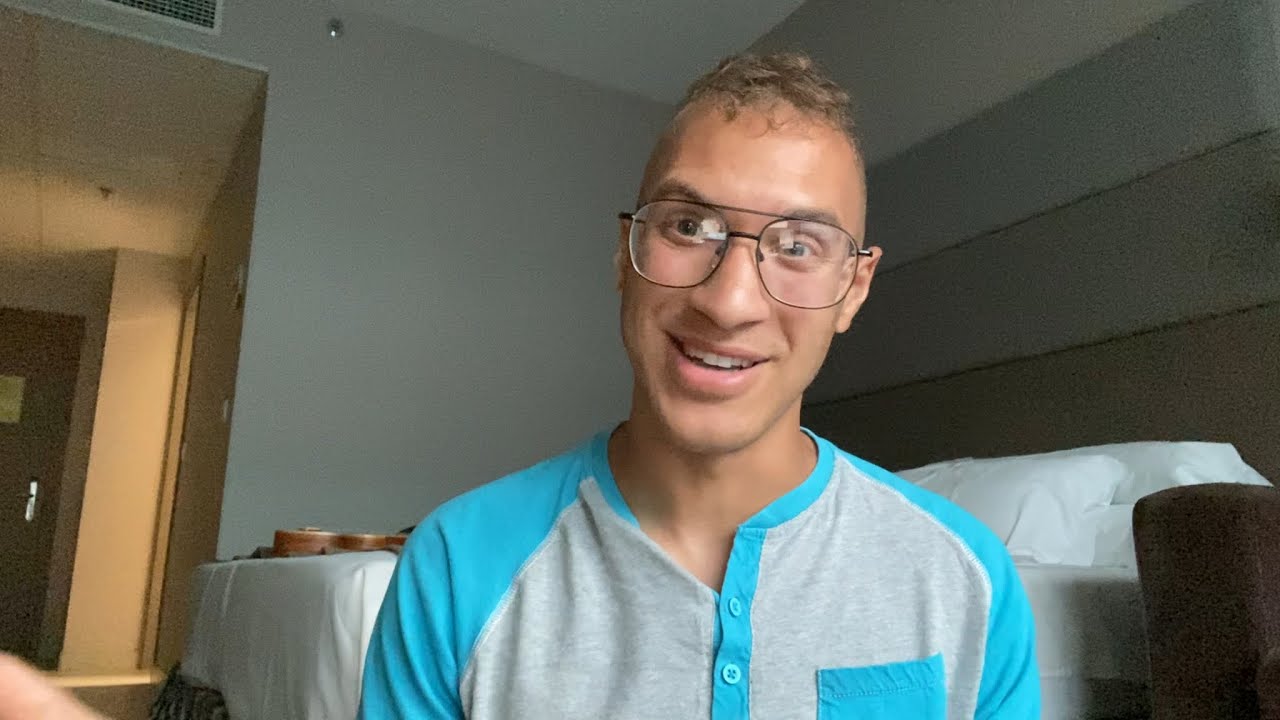 No pressure! You’re under God’s favor. (‭‭I John‬ ‭3‬:‭20) - YouTube