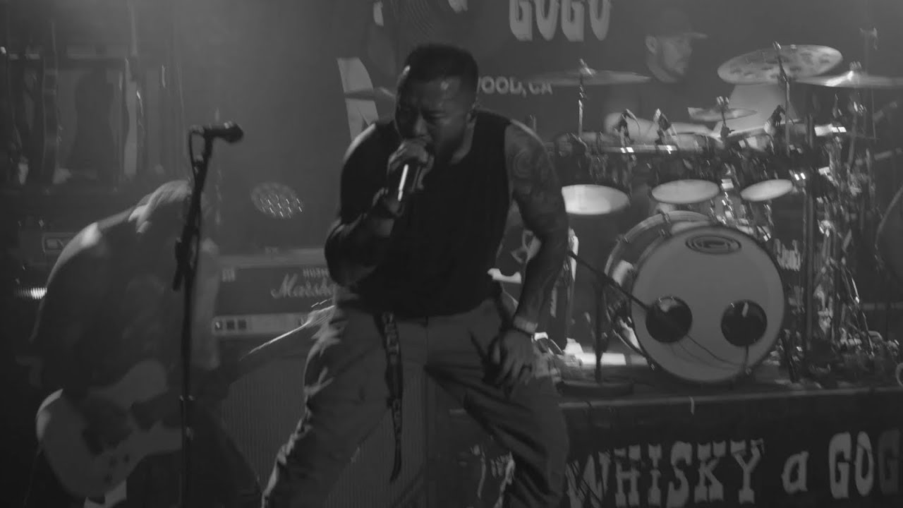 B I A S - DON'T RUN - Live at the Whisky - YouTube