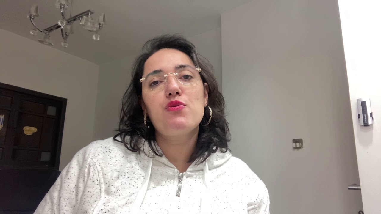 La confiance en soi, c’est comme la confiture : moins on en a, plus on l’étale... - YouTube