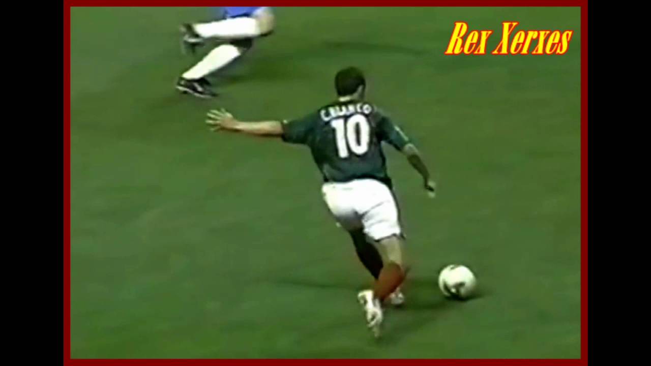 Mexico Vs Italy 2002 World Cup Borgetti's Goal - YouTube