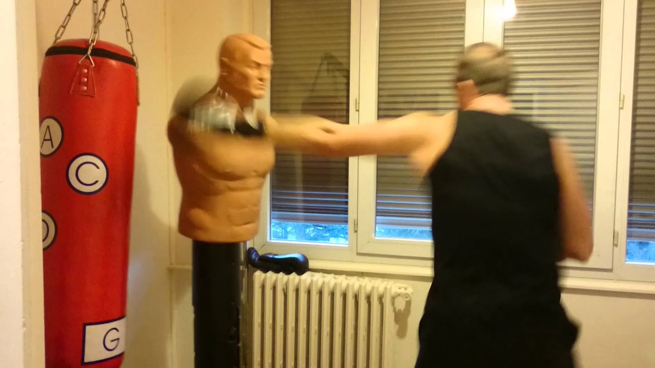 sac de frappe bob mannequin de frappe - YouTube