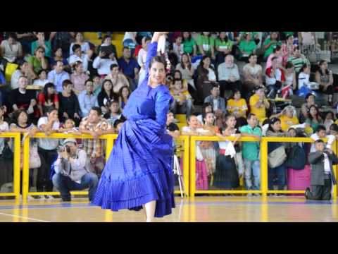 II Concurso Selectivo Mundial de Marinera en Milán