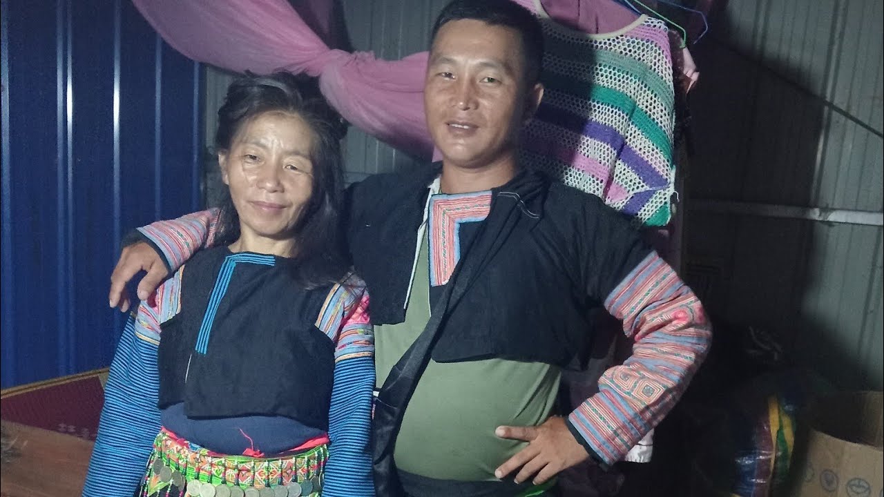 Hello, today I am wearing Hmong clothing for everyone/4/10/2024 - YouTube