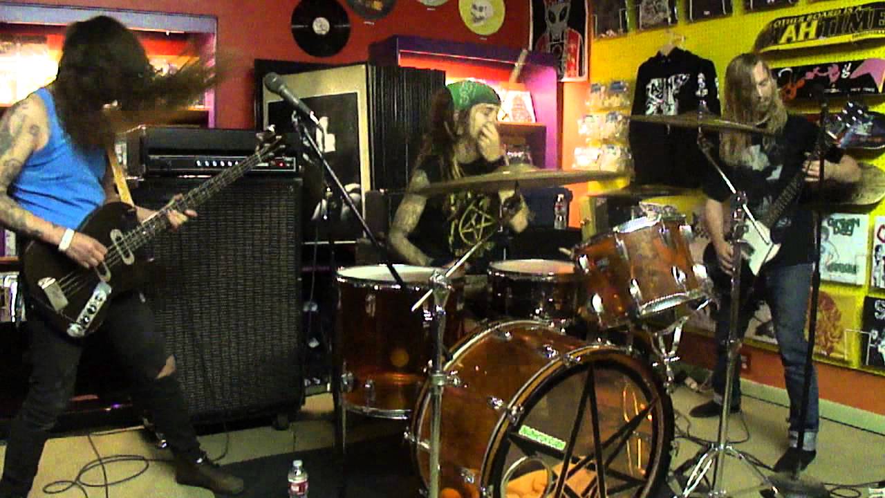 Lord Green Higher Than God - YouTube