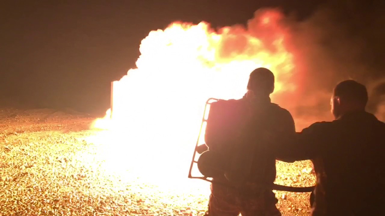 M9 Flamethrower Live Fire - YouTube