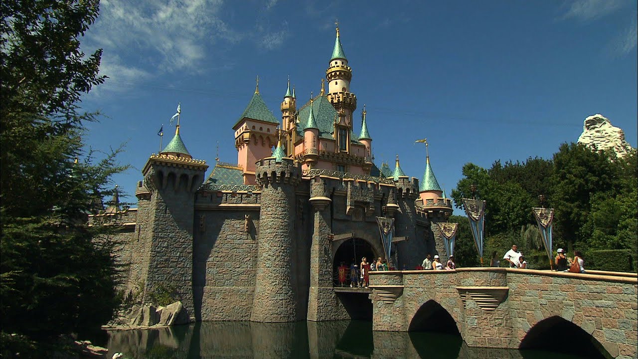 Disneyland Resort: Behind the Scenes - YouTube