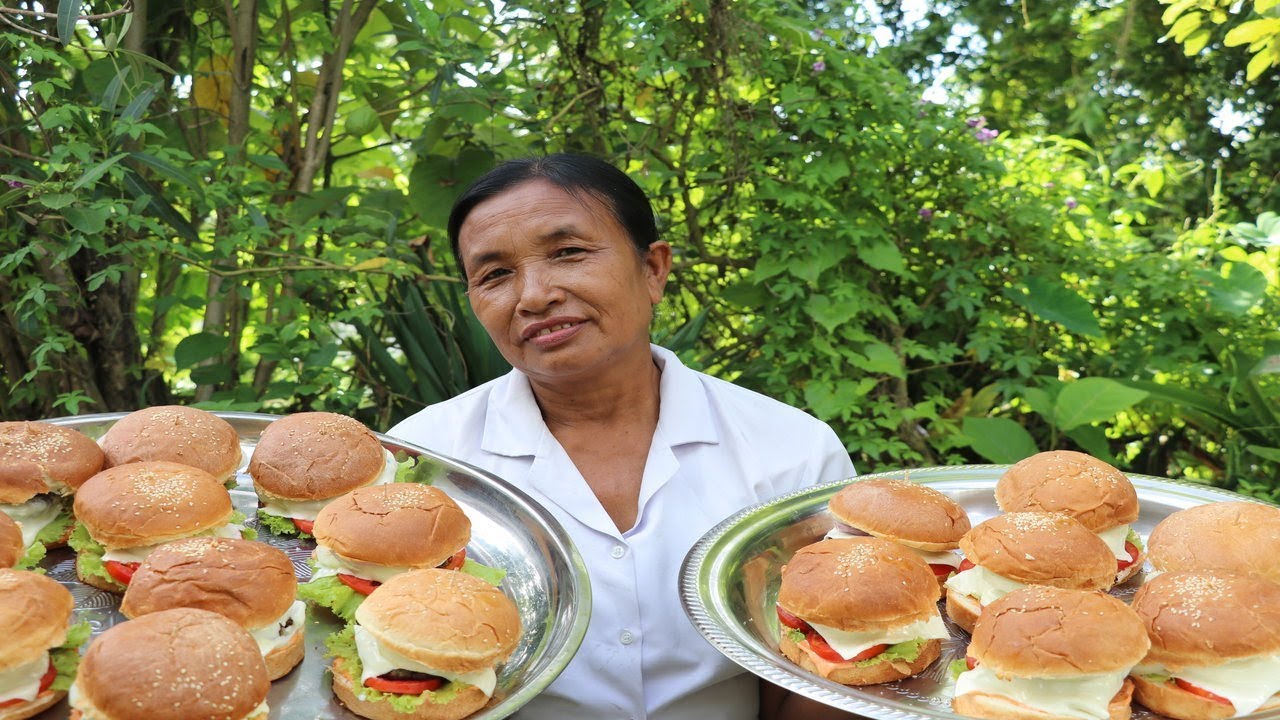 Snail Burger | Tasty Snail Burger prepared by Mummy | Village Mummy's ...