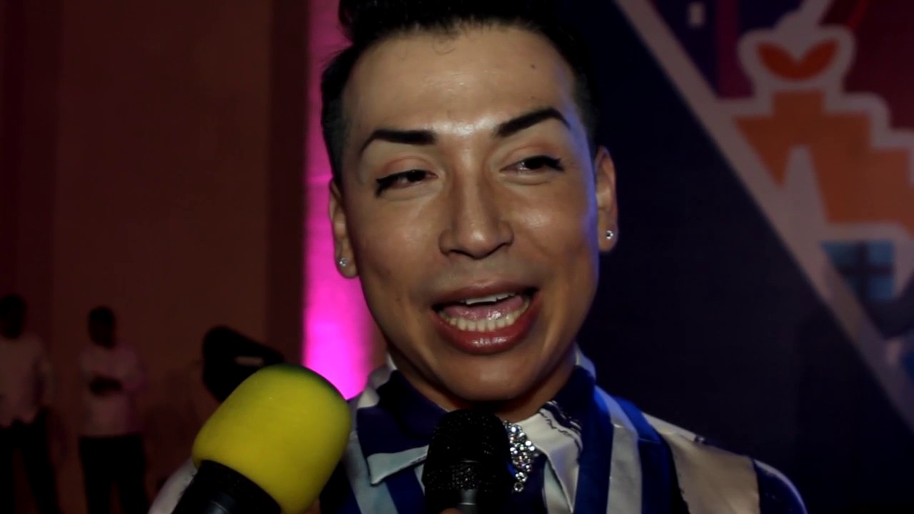 Rossemberg Rivas embajador de la moda - YouTube