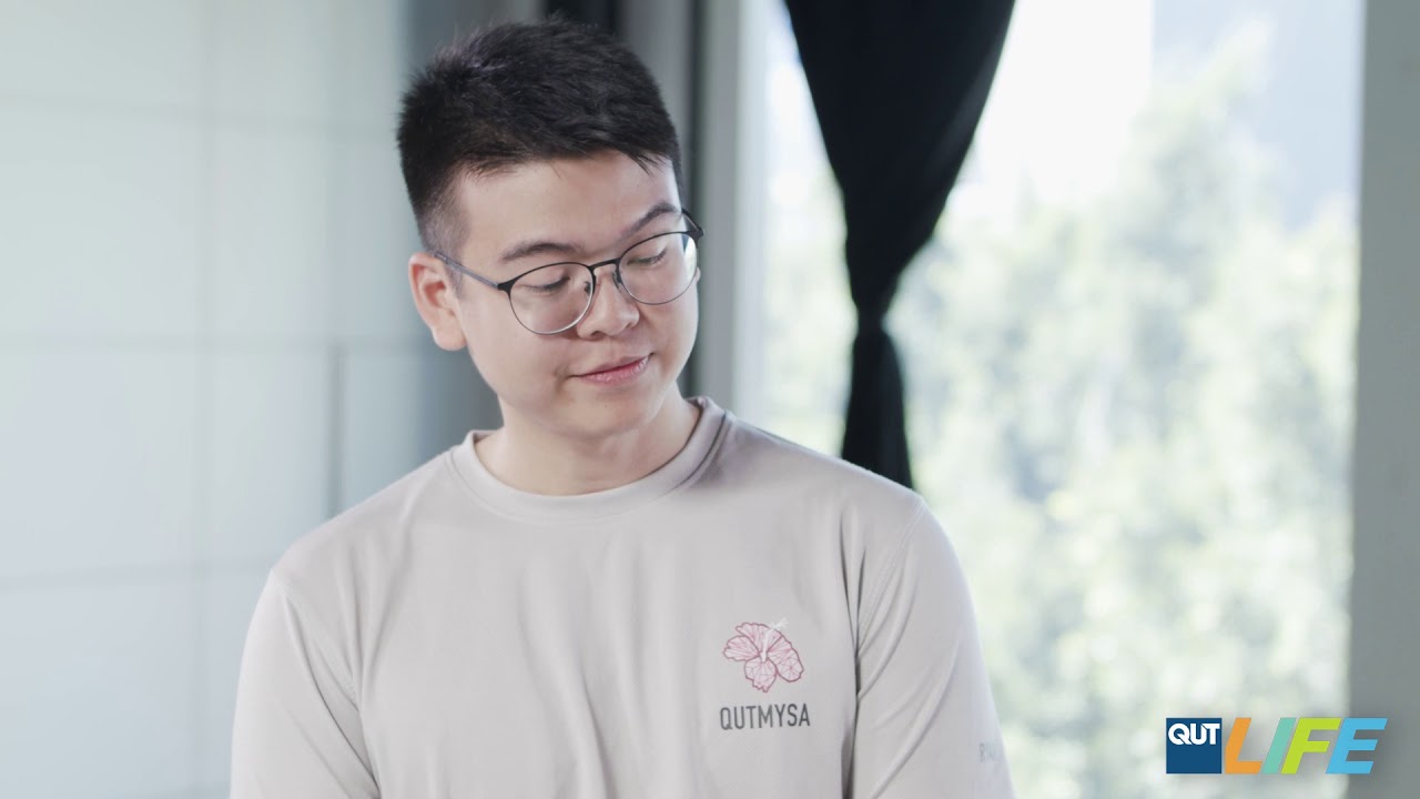 QUT’s Lantern Making Tutorial for Mid-Autumn Moon Festival - YouTube