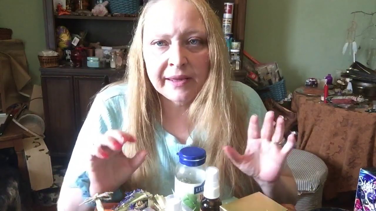 Step by step corn dolly making - YouTube