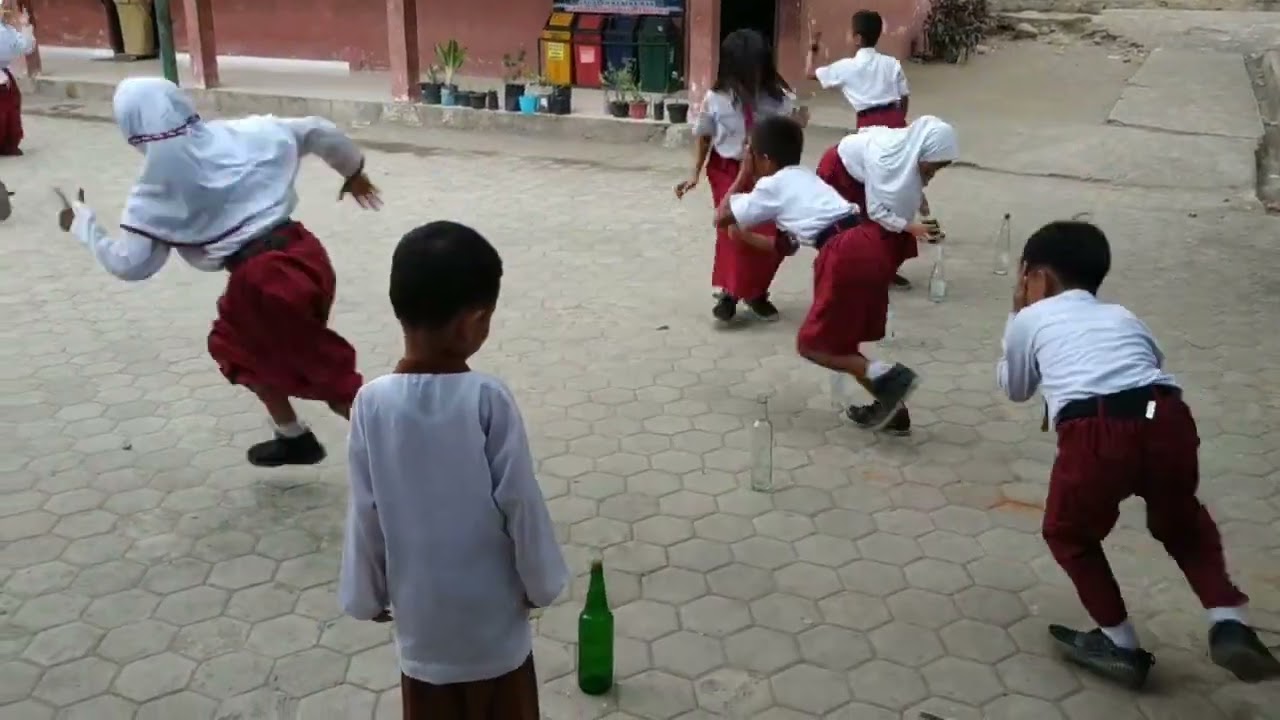 Permainan Jentik jeruk di Botol I Memories Playing Bocah 39 - YouTube
