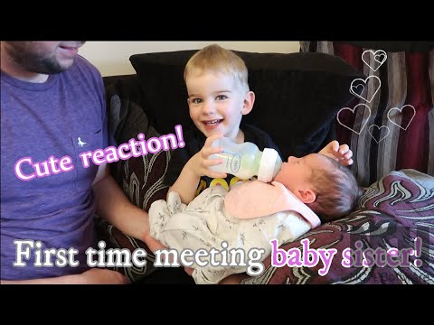 BIG BROTHER MEETS BABY SISTER FOR THE FIRST TIME | EVIES FIRST WEEK