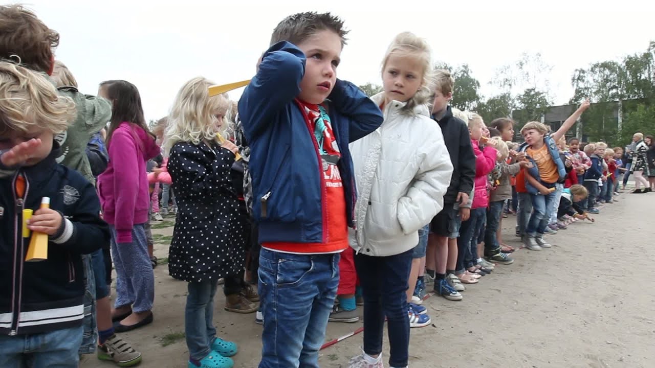 Kabaal op Dick Bruna-school - YouTube