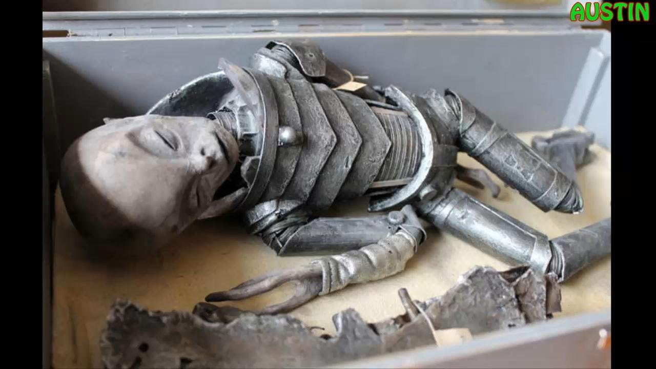 ALIENS, CRYPTOZOOLOGY AND MYSTERIES part 10 - YouTube