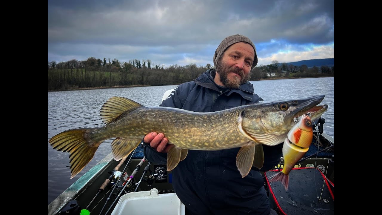 Building my first ever glide bait for Irish pike! - YouTube