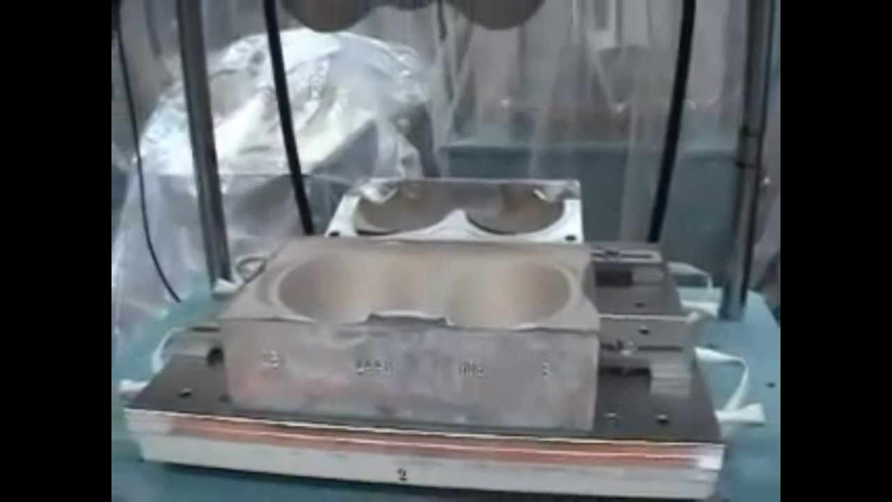 Bra moulding machine 罩杯定型機 - YouTube