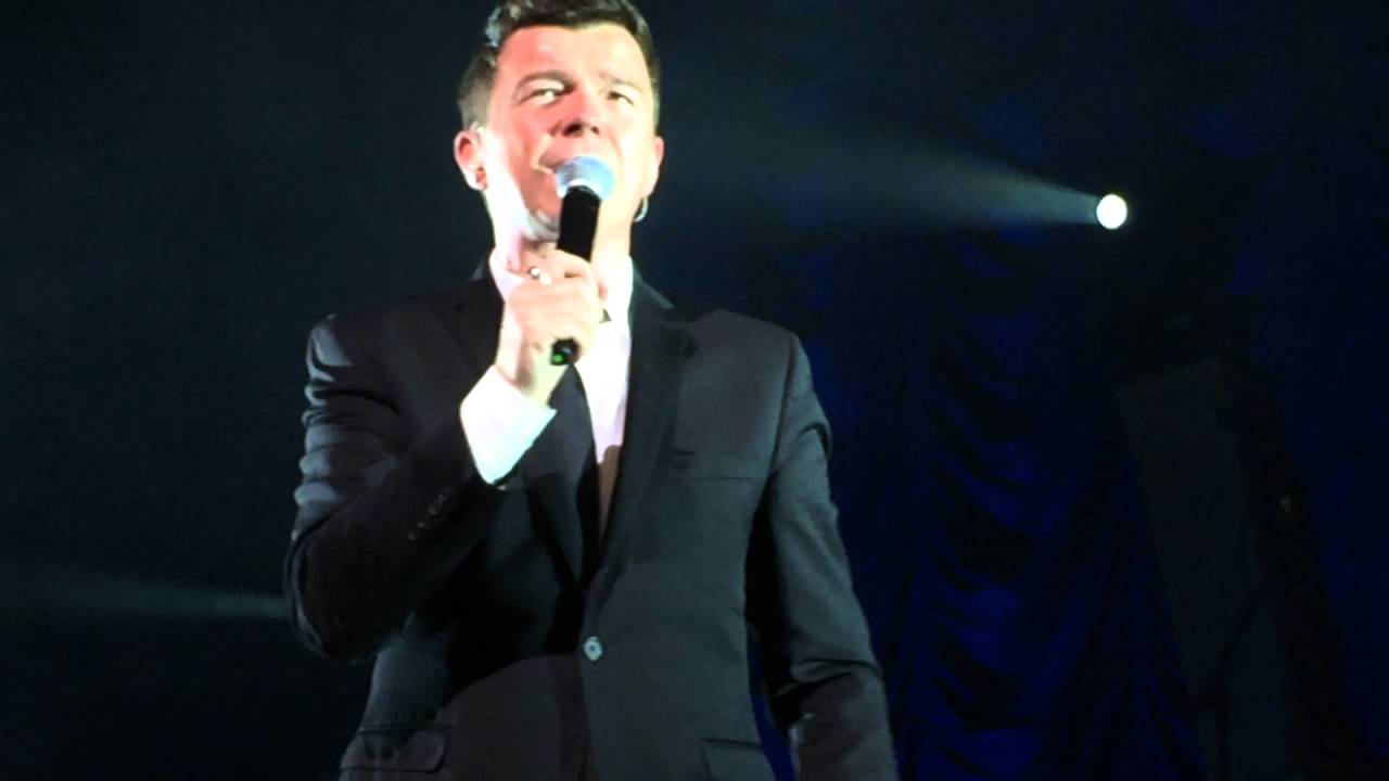 Rick Astley - Don't Say Goodbye Girl (Birmingham) - YouTube
