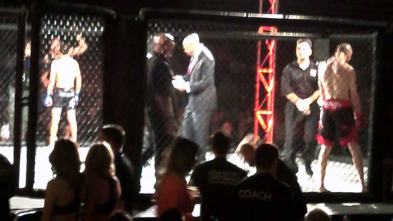 Jake Hearl vs Jarrad Ali - MMA Downunder 4, 21 Sept 2013 - YouTube