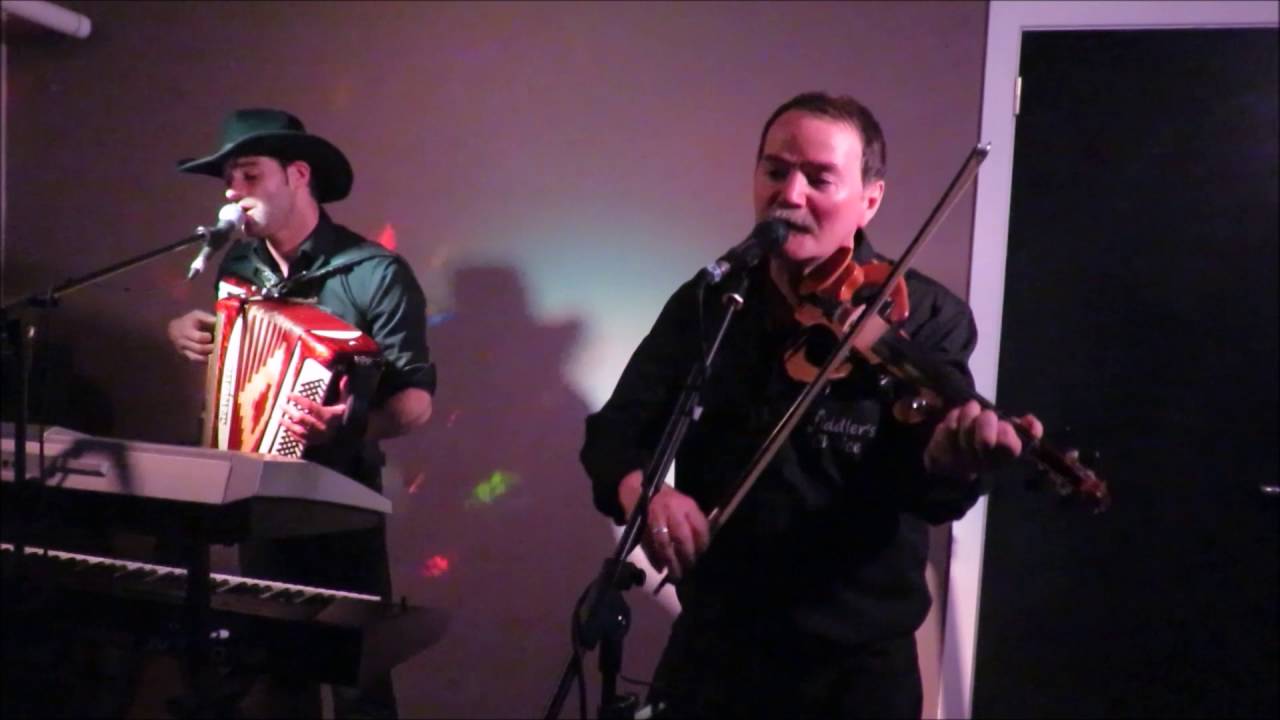 "oldtime fiddle" played by "fiddler's choice" - YouTube