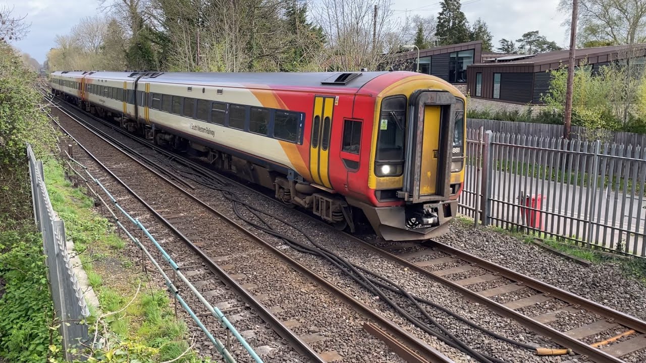 Class 158 Sprinter | 158881 + 158883 | South Western Railway - YouTube