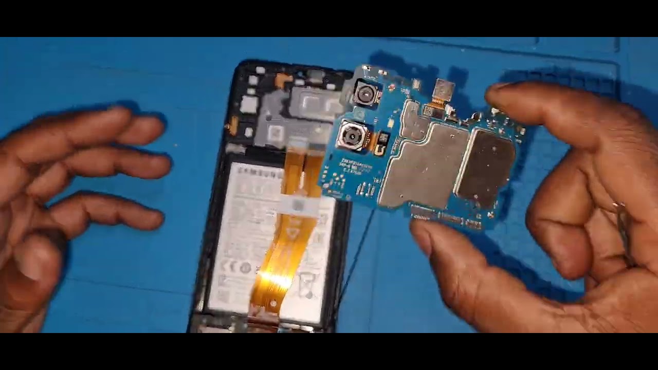 Samsung Phone Water Damage Repair - YouTube