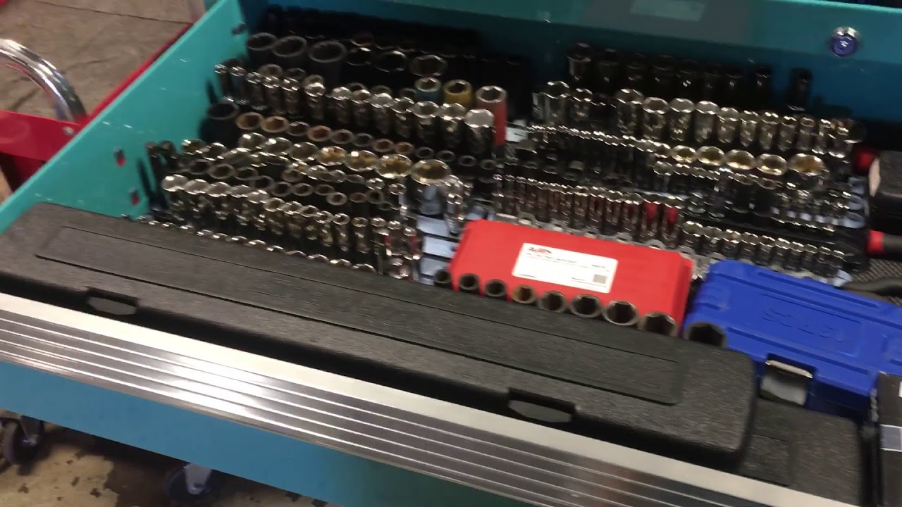 Cornwell 58” classic series toolbox tour - YouTube