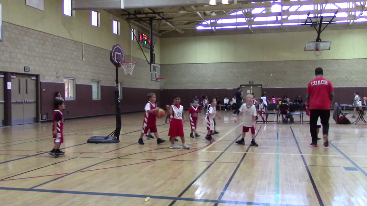 Cayden and Nolan playing basketball - YouTube