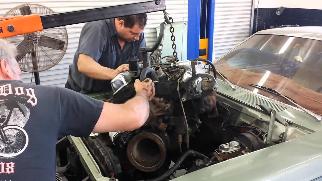 1974 AMC Hornet engine (304 V8) being removed Sept 26th, 2013 - YouTube
