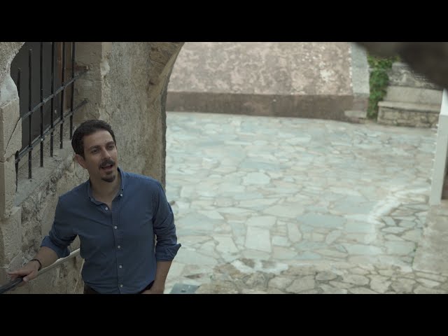 Νίκος Μανιουδάκης: Το "χρυσό παιδί" της Κρητικής μουσικής | Κρήτη ...