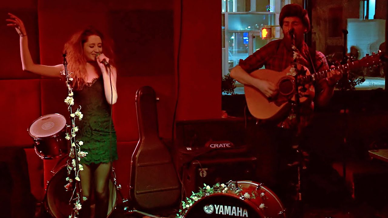 Janet Devlin FULL LIVE NYC USA Showcase 2/16/15 - YouTube