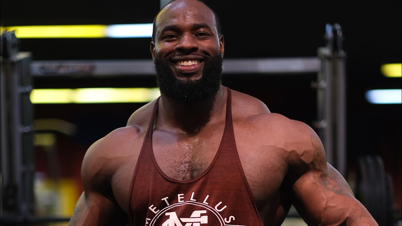 Different variations to shoulder exercises - YouTube